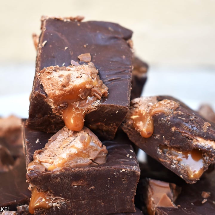 Mars Bar Fudge - Lights, Camera, BAKE!
